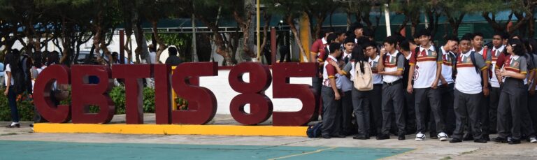 Arranca ciclo escolar 2025–2026 en el CBTIS 85 de Coatzacoalcos ...